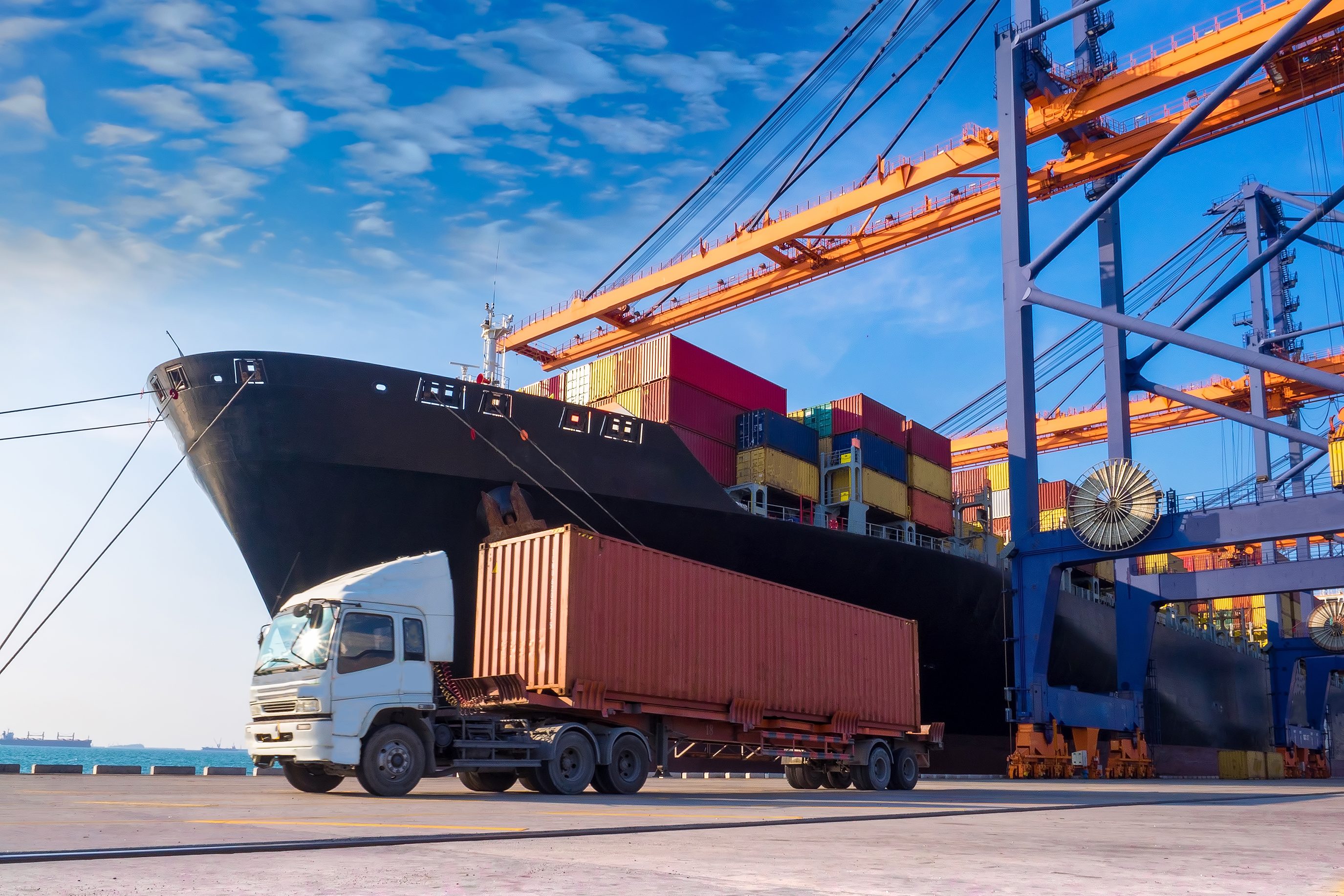 How eCommerce Retailers Can Save on Import Costs via Section 321 | Radial